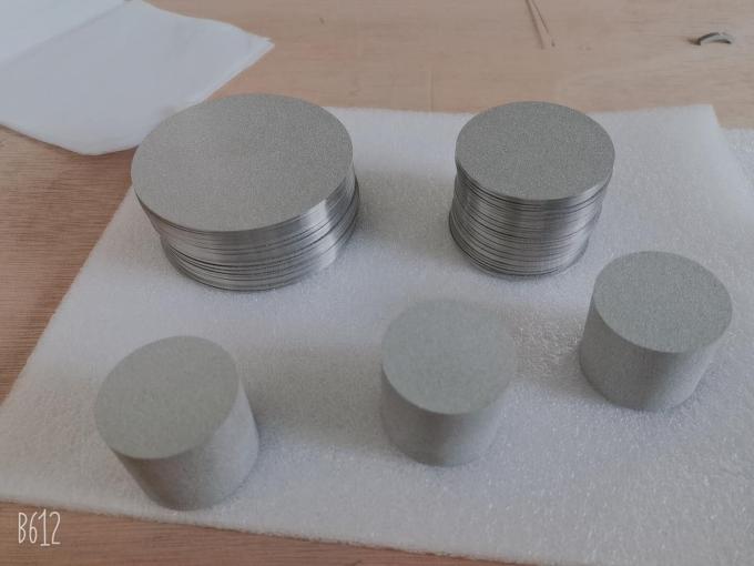 Sanitary Grade Titanium Powder 5-70um Sintered microporous Filter Disk
